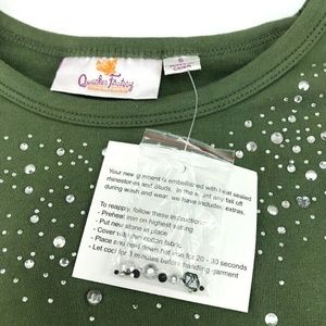 The Quaker Factory | Tops | Nwt Quacker Factory Size S Bling Sweatshirt ...